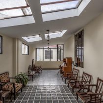 VENDO EXCELENTE CASA CENTRAL DE DOS PÍSOS, SECTOR LA ERMITA – Inmobiliaria suroccidente